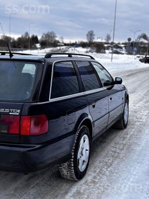 Zils Audi A6 1996 Rēzekne, ar dzinēja tilpumu 2.50 L un nobraukumu 296 tūkst. km par 4500 €, foto 6 vietnē AUTOMOTO.COM.LV