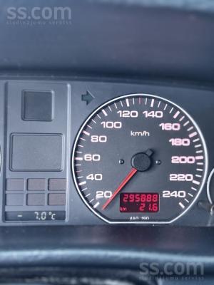 Zils Audi A6 1996 Rēzekne, ar dzinēja tilpumu 2.50 L un nobraukumu 296 tūkst. km par 4500 €, foto 20 vietnē AUTOMOTO.COM.LV