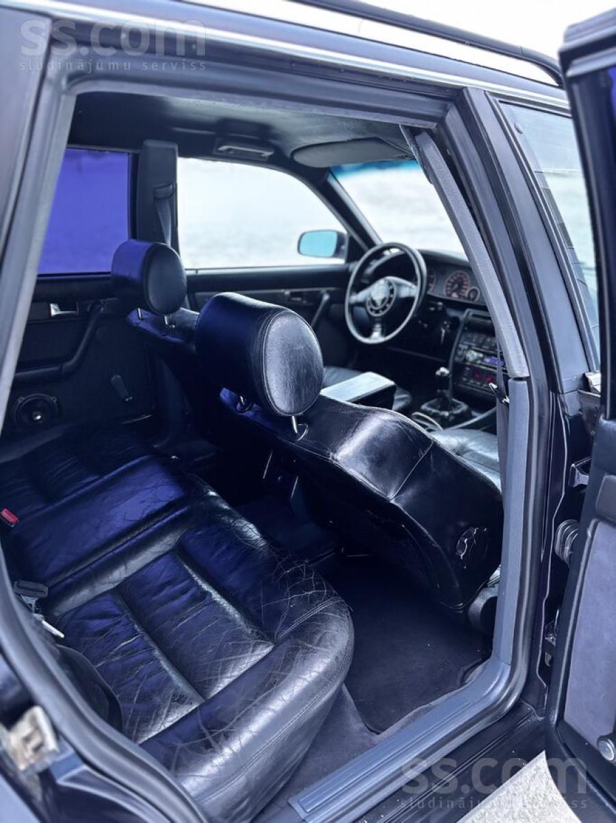 Zils Audi A6 1996 Rēzekne, ar dzinēja tilpumu 2.50 L un nobraukumu 296 tūkst. km par 4500 €, foto 23 vietnē AUTOMOTO.COM.LV