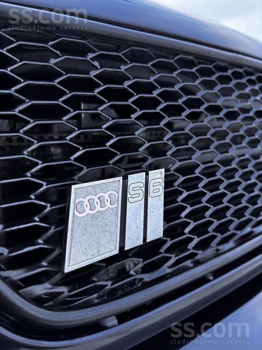 Zils Audi A6 1996 Rēzekne, ar dzinēja tilpumu 2.50 L un nobraukumu 296 tūkst. km par 4500 €, foto 24 vietnē AUTOMOTO.COM.LV