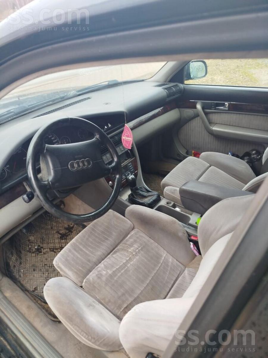 Zils Audi A6 1996 Krāslava, ar dzinēja tilpumu 2.50 L un nobraukumu 474 tūkst. km par 600 €, foto 3 vietnē AUTOMOTO.COM.LV