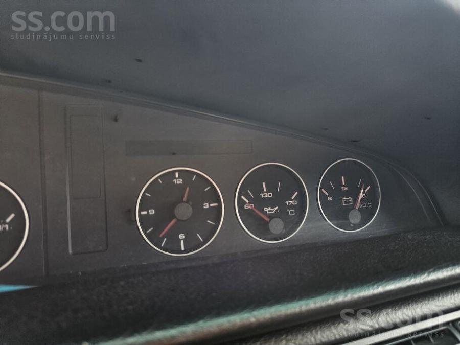 Zils Audi A6 1996 Alūksne, ar dzinēja tilpumu 2.50 L un nobraukumu 499 tūkst. km par 2500 €, foto 26 vietnē AUTOMOTO.COM.LV