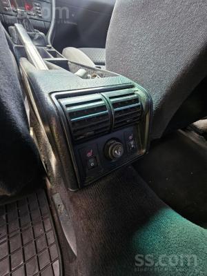 Zils Audi A6 1996 Alūksne, ar dzinēja tilpumu 2.50 L un nobraukumu 499 tūkst. km par 2500 €, foto 29 vietnē AUTOMOTO.COM.LV