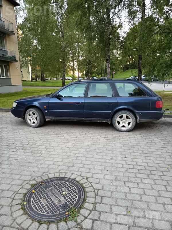 Zils Audi A6 1996 Alūksne, ar dzinēja tilpumu 2.50 L un nobraukumu 450 tūkst. km par 650 €, foto 3 vietnē AUTOMOTO.COM.LV