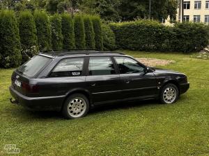 Blue Audi A6 1996 in Vilnius, with an engine capacity of 2.50 L and mileage of 501 thousand km for 1050 €, photo 10 on AUTOMOTO.COM.LV