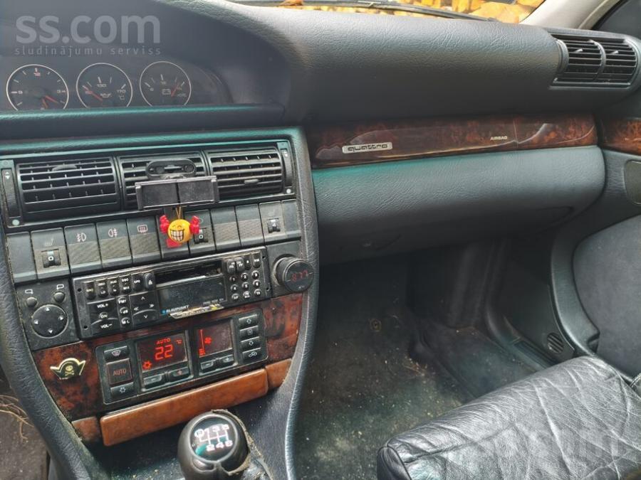 Blue Audi A6 1996 in Tukums, with an engine capacity of 2.50 L and mileage of 414 thousand km for 1700 €, photo 8 on AUTOMOTO.COM.LV