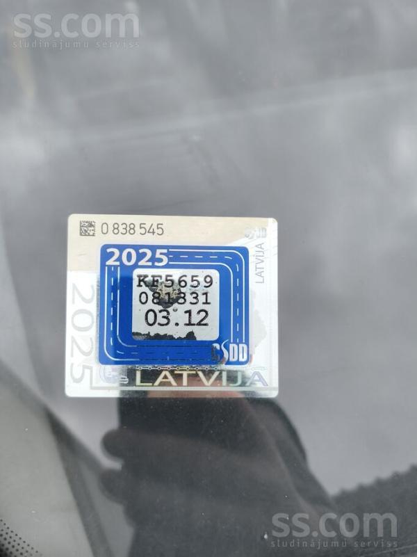 Ауди А6 1996 в Тукумс на AUTOMOTO.COM.LV Синий Ауди А6 1996 в Тукумс, объемом двигателя 2.50 л и пробегом 414 тыс. км за 1700 €, фото 9 на AUTOMOTO.COM.LV
