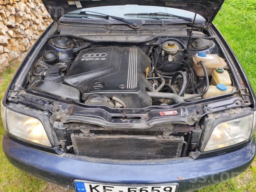 Blue Audi A6 1996 in Tukums, with an engine capacity of 2.50 L and mileage of 414 thousand km for 1700 €, photo 12 on AUTOMOTO.COM.LV