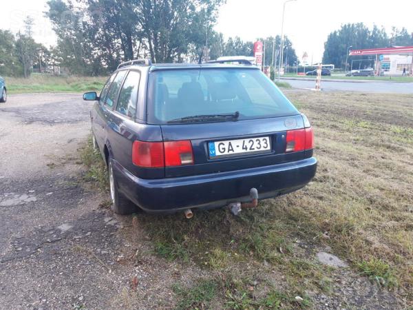 Blue Audi A6 1996 in Riga, with an engine capacity of 1.70 L and mileage of 300 thousand km for 300 €, photo 4 on AUTOMOTO.COM.LV