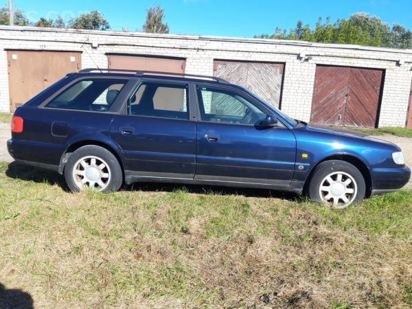 Blue Audi A6 1996 in Riga, with an engine capacity of 1.70 L and mileage of 300 thousand km for 300 €, photo 5 on AUTOMOTO.COM.LV
