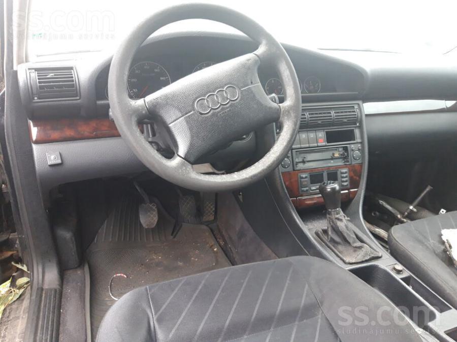 Синий Ауди А6 1996 в Рига, объемом двигателя 1.70 л и пробегом 300 тыс. км за 300 €, фото 13 на AUTOMOTO.COM.LV