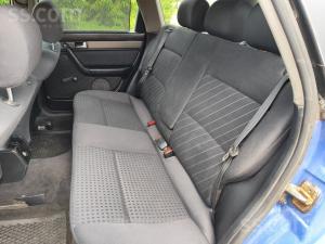 Zils Audi A6 1997 Rēzekne, ar dzinēja tilpumu 2.50 L un nobraukumu 432 tūkst. km par 7200 €, foto 12 vietnē AUTOMOTO.COM.LV