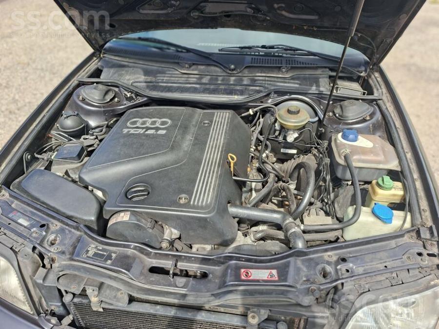 Blue Audi A6 1997 in Daugavpils, with an engine capacity of 2.50 L and mileage of 175 thousand km for 1850 €, photo 7 on AUTOMOTO.COM.LV