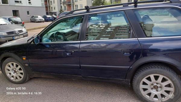 Zils Audi A6 1997 Viļņa, ar dzinēja tilpumu 2.46 L un nobraukumu 302 tūkst. km par 750 €, foto 3 vietnē AUTOMOTO.COM.LV