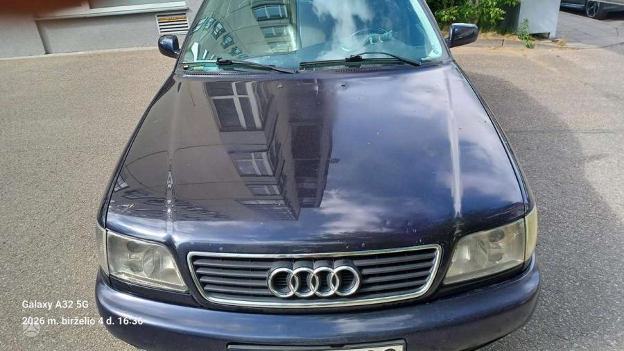 Zils Audi A6 1997 Viļņa, ar dzinēja tilpumu 2.46 L un nobraukumu 302 tūkst. km par 750 €, foto 8 vietnē AUTOMOTO.COM.LV