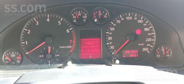 Blue Audi A6 1998 in Riga, with an engine capacity of 2.40 L and mileage of 293 thousand km for 900 €, photo 9 on AUTOMOTO.COM.LV