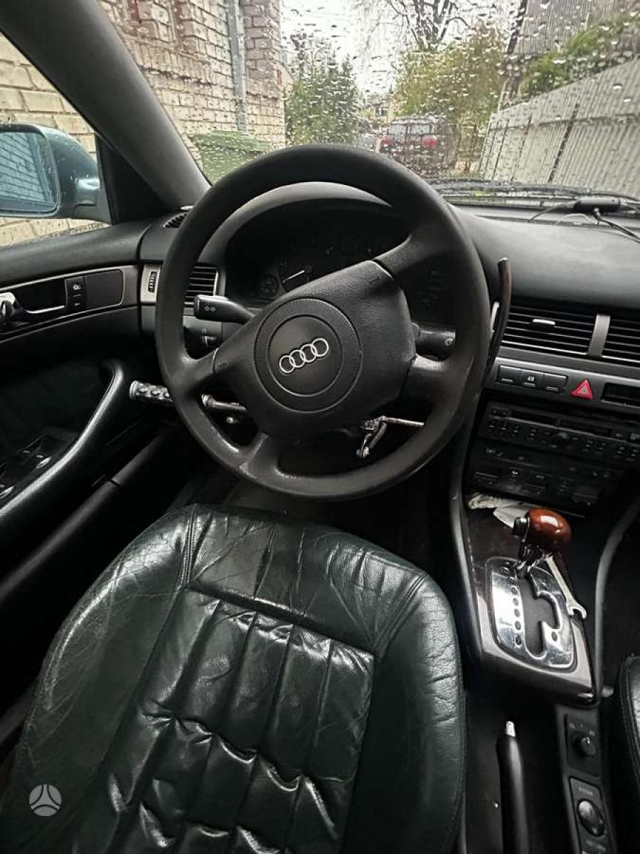Zils Audi A6 1998 Kauņa, ar dzinēja tilpumu 2.50 L un nobraukumu 259 tūkst. km par 600 €, foto 8 vietnē AUTOMOTO.COM.LV