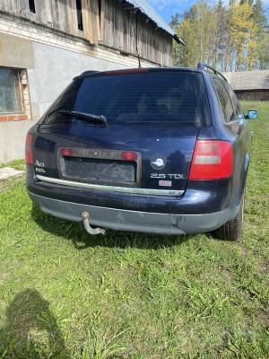 Zils Audi A6 2001 Alūksne, ar dzinēja tilpumu 2.50 L un nobraukumu 347 tūkst. km par 3800 €, foto 5 vietnē AUTOMOTO.COM.LV