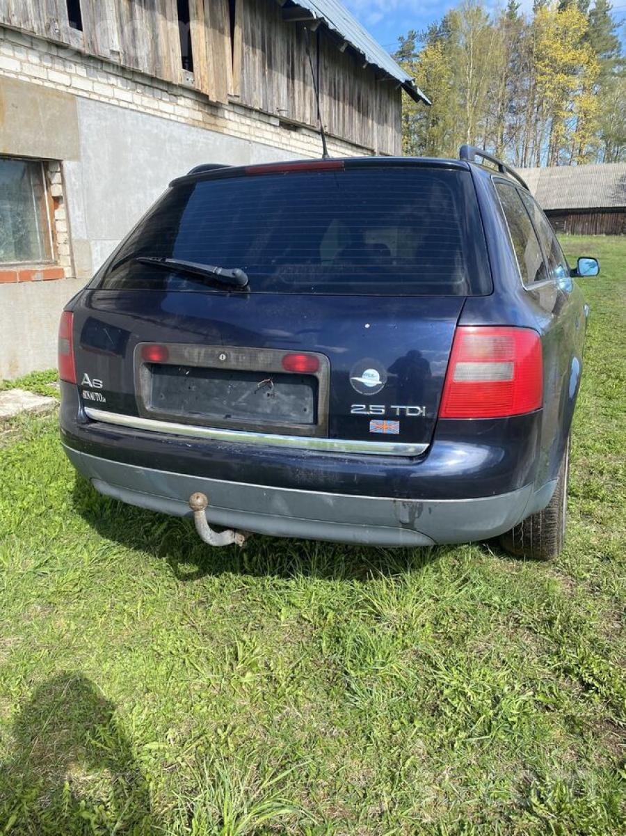 Zils Audi A6 2001 Alūksne, ar dzinēja tilpumu 2.50 L un nobraukumu 347 tūkst. km par 3800 €, foto 5 vietnē AUTOMOTO.COM.LV