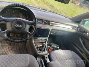 Zils Audi A6 2001 Alūksne, ar dzinēja tilpumu 2.50 L un nobraukumu 347 tūkst. km par 3800 €, foto 8 vietnē AUTOMOTO.COM.LV