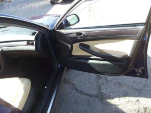 Blue Audi A6 2001 in Riga, with an engine capacity of 2.40 L and mileage of 319 thousand km for 2800 €, photo 10 on AUTOMOTO.COM.LV