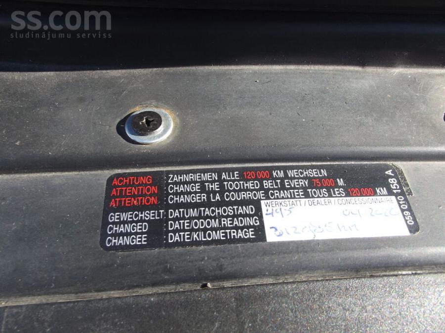 Blue Audi A6 2001 in Riga, with an engine capacity of 2.40 L and mileage of 319 thousand km for 2800 €, photo 15 on AUTOMOTO.COM.LV
