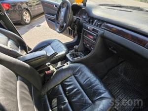 Синий Ауди А6 2002 в Рига, объемом двигателя 1.90 л и пробегом 0 тыс. км за 450 €, фото 5 на AUTOMOTO.COM.LV