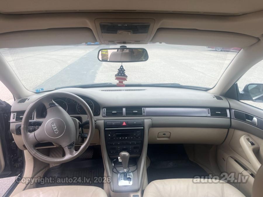 Zils Audi A6 2003 Tallina, ar dzinēja tilpumu 1.90 L un nobraukumu 383 tūkst. km par 1490 €, foto 11 vietnē AUTOMOTO.COM.LV
