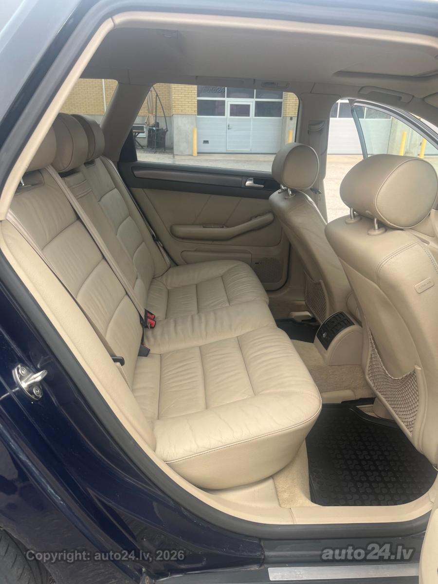 Zils Audi A6 2003 Tallina, ar dzinēja tilpumu 1.90 L un nobraukumu 383 tūkst. km par 1490 €, foto 14 vietnē AUTOMOTO.COM.LV