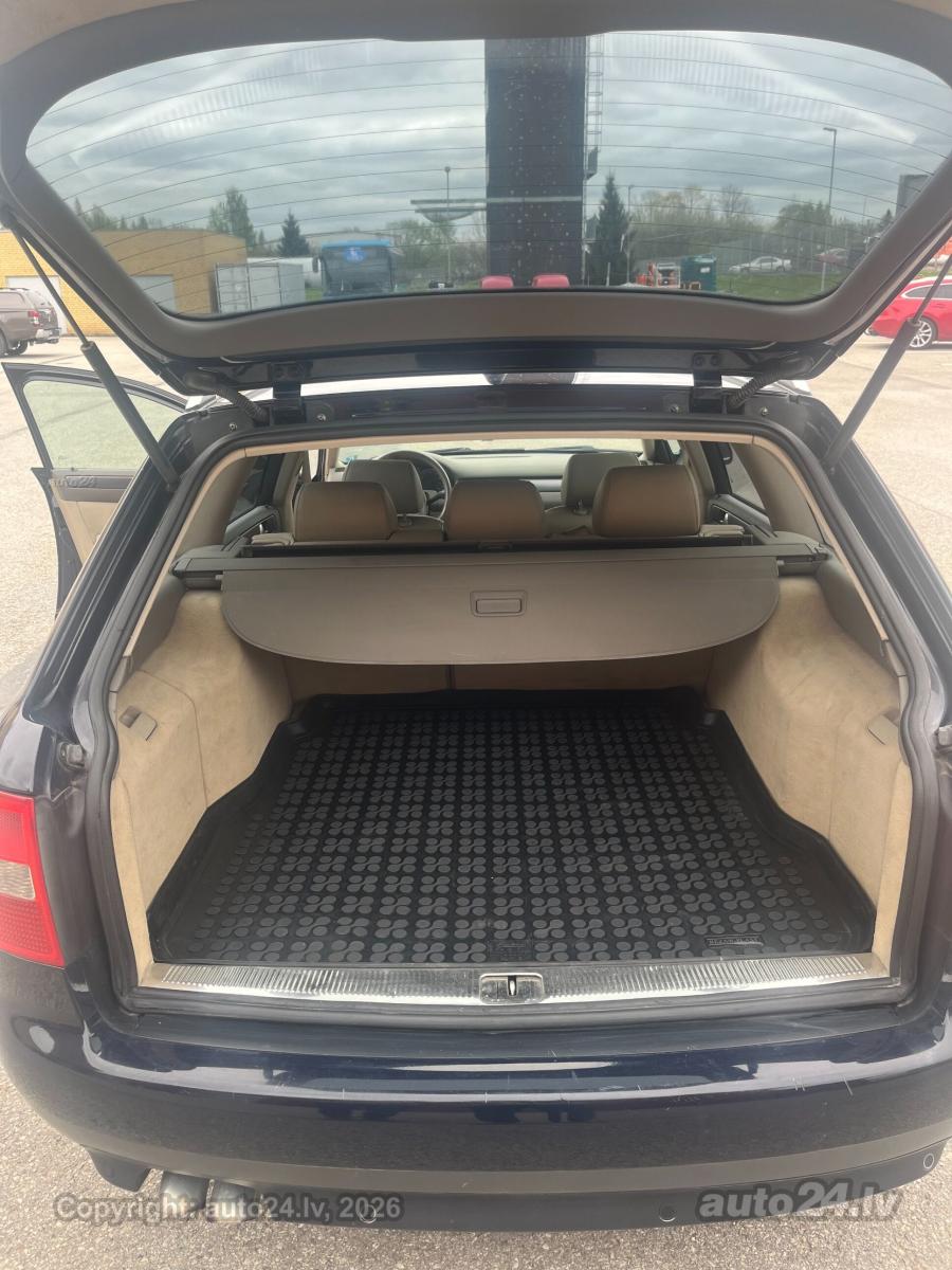 Zils Audi A6 2003 Tallina, ar dzinēja tilpumu 1.90 L un nobraukumu 383 tūkst. km par 1490 €, foto 15 vietnē AUTOMOTO.COM.LV