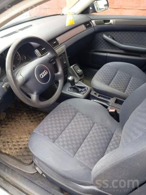 Zils Audi A6 2003 Krāslava, ar dzinēja tilpumu 1.90 L un nobraukumu 301 tūkst. km par 2300 €, foto 7 vietnē AUTOMOTO.COM.LV