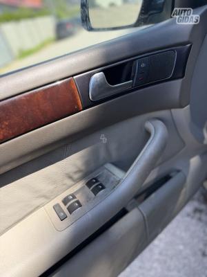 Zils Audi A6 2003 Kauņa, ar dzinēja tilpumu 2.50 L un nobraukumu 400 tūkst. km par 1200 €, foto 14 vietnē AUTOMOTO.COM.LV