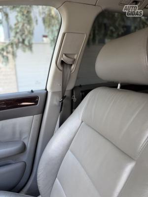 Zils Audi A6 2003 Kauņa, ar dzinēja tilpumu 2.50 L un nobraukumu 400 tūkst. km par 1200 €, foto 26 vietnē AUTOMOTO.COM.LV