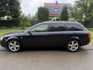 Blue Audi A6 2003 in Vilnius, with an engine capacity of 2.50 L and mileage of 209 thousand km for 2250 €, photo 4 on AUTOMOTO.COM.LV