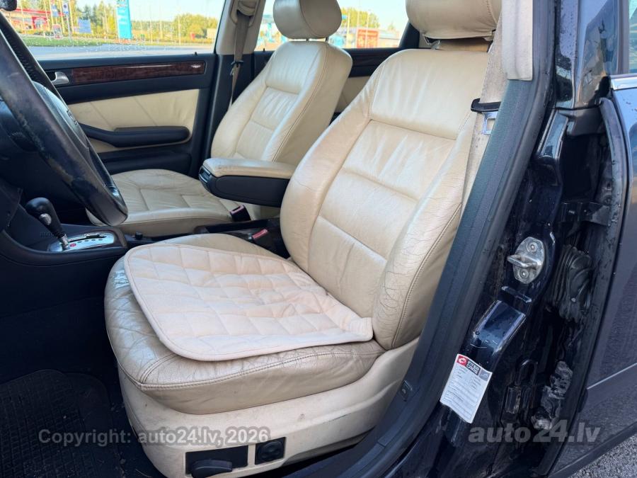 Синий Ауди А6 2003 в Таллин, объемом двигателя 2.50 л и пробегом 0 тыс. км за 1250 €, фото 10 на AUTOMOTO.COM.LV