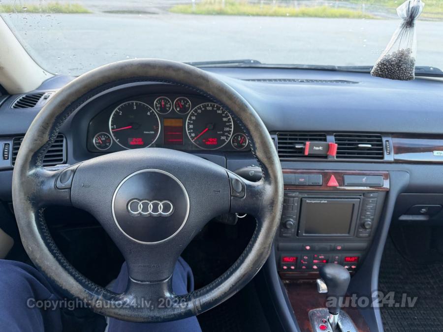 Синий Ауди А6 2003 в Таллин, объемом двигателя 2.50 л и пробегом 0 тыс. км за 1250 €, фото 17 на AUTOMOTO.COM.LV