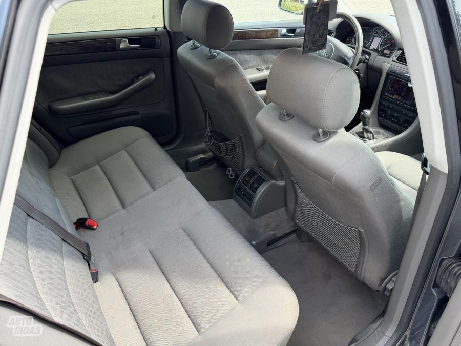 Blue Audi A6 2004 in Vilnius, with an engine capacity of 1.90 L and mileage of 264 thousand km for 1350 €, photo 11 on AUTOMOTO.COM.LV