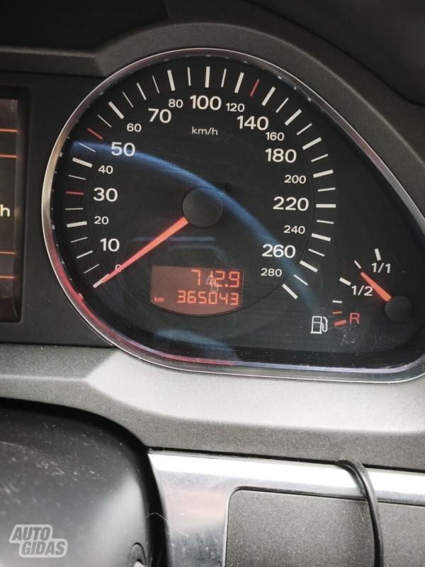 Zils Audi A6 2005 Visaginas, ar dzinēja tilpumu 3.00 L un nobraukumu 365 tūkst. km par 1950 €, foto 4 vietnē AUTOMOTO.COM.LV