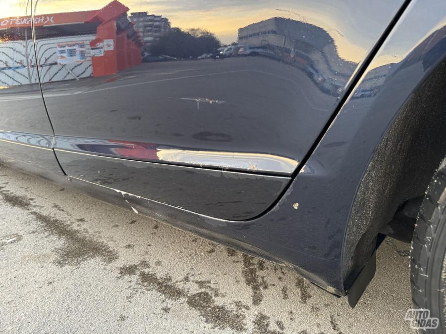 Blue Audi A6 2005 in Kaunas, with an engine capacity of 3.00 L and mileage of 326 thousand km for 2500 €, photo 18 on AUTOMOTO.COM.LV