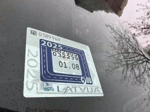 Blue Audi A6 2005 in Riga, with an engine capacity of 3.00 L and mileage of 384 thousand km for 2490 €, photo 10 on AUTOMOTO.COM.LV
