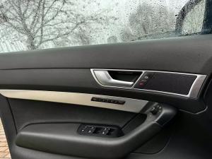 Blue Audi A6 2005 in Riga, with an engine capacity of 3.00 L and mileage of 384 thousand km for 2490 €, photo 13 on AUTOMOTO.COM.LV