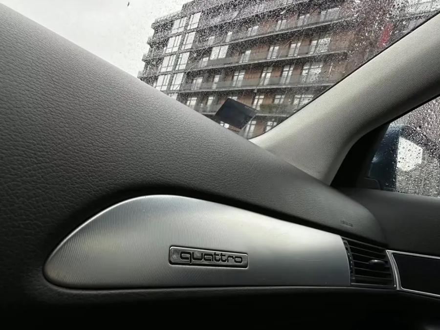 Blue Audi A6 2005 in Riga, with an engine capacity of 3.00 L and mileage of 384 thousand km for 2490 €, photo 17 on AUTOMOTO.COM.LV