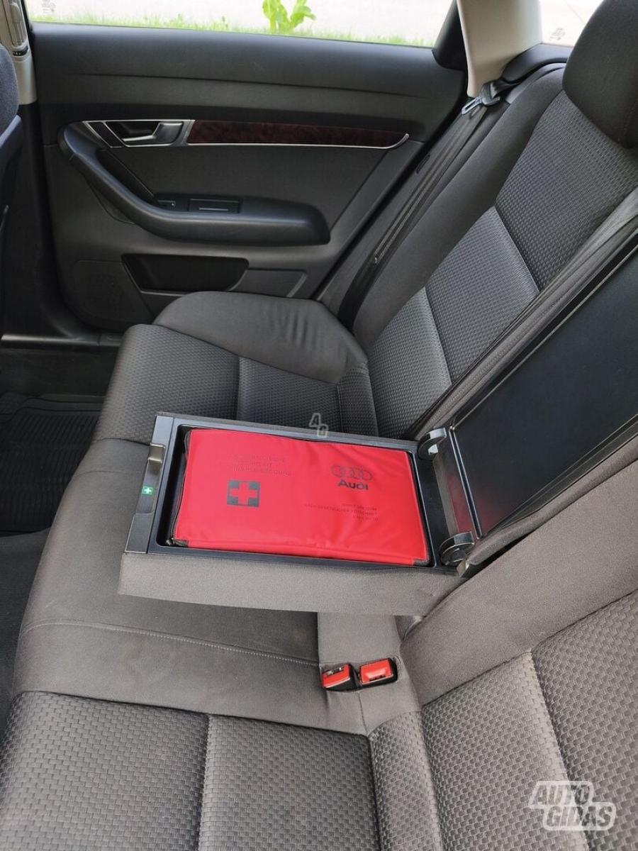 Blue Audi A6 2005 in Vilnius, with an engine capacity of 2.40 L and mileage of 285 thousand km for 2500 €, photo 12 on AUTOMOTO.COM.LV