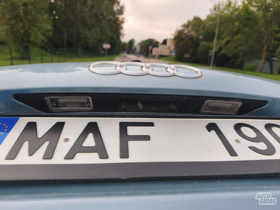 Blue Audi A6 2005 in Vilnius, with an engine capacity of 2.40 L and mileage of 285 thousand km for 2500 €, photo 17 on AUTOMOTO.COM.LV