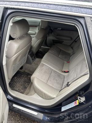 Blue Audi A6 2005 in Rezekne, with an engine capacity of 3.00 L and mileage of 389 thousand km for 2900 €, photo 6 on AUTOMOTO.COM.LV