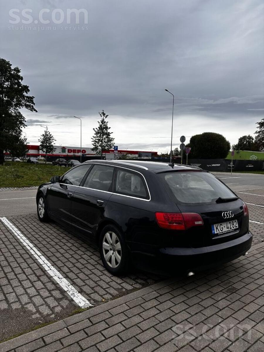 Zils Audi A6 2005 Rīga, ar dzinēja tilpumu 2.70 L un nobraukumu 264 tūkst. km par 3100 €, foto 3 vietnē AUTOMOTO.COM.LV