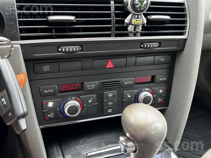 Zils Audi A6 2006 Daugavpils, ar dzinēja tilpumu 3.00 L un nobraukumu 484 tūkst. km par 3900 €, foto 18 vietnē AUTOMOTO.COM.LV