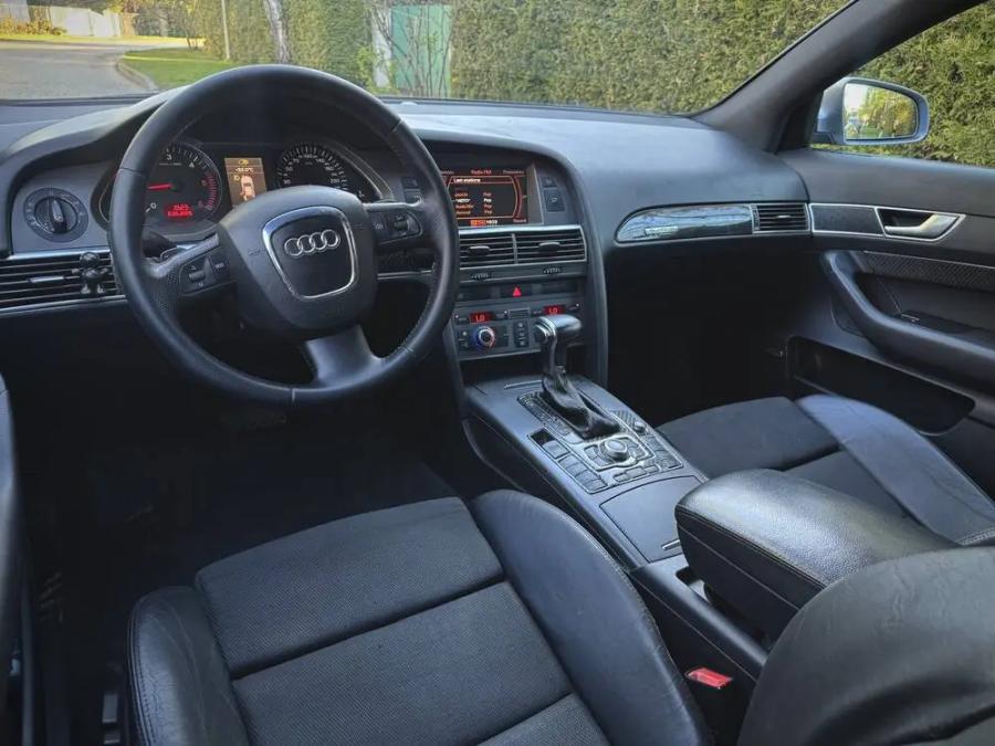 Blue Audi A6 2006 in Riga, with an engine capacity of 3.00 L and mileage of 440 thousand km for 2800 €, photo 13 on AUTOMOTO.COM.LV