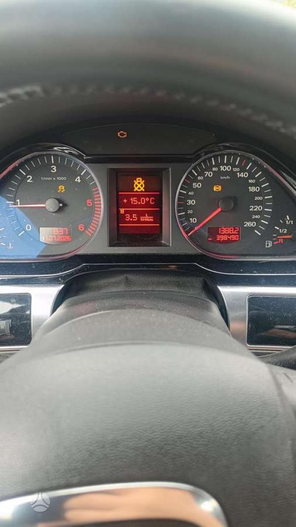 Синий Ауди А6 2006 в Паневежис, объемом двигателя 2.00 л и пробегом 398 тыс. км за 1750 €, фото 8 на AUTOMOTO.COM.LV