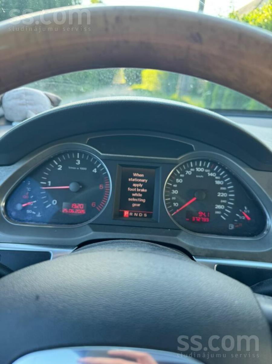 Blue Audi A6 2006 in Riga, with an engine capacity of 3.00 L and mileage of 370 thousand km for 3500 €, photo 6 on AUTOMOTO.COM.LV